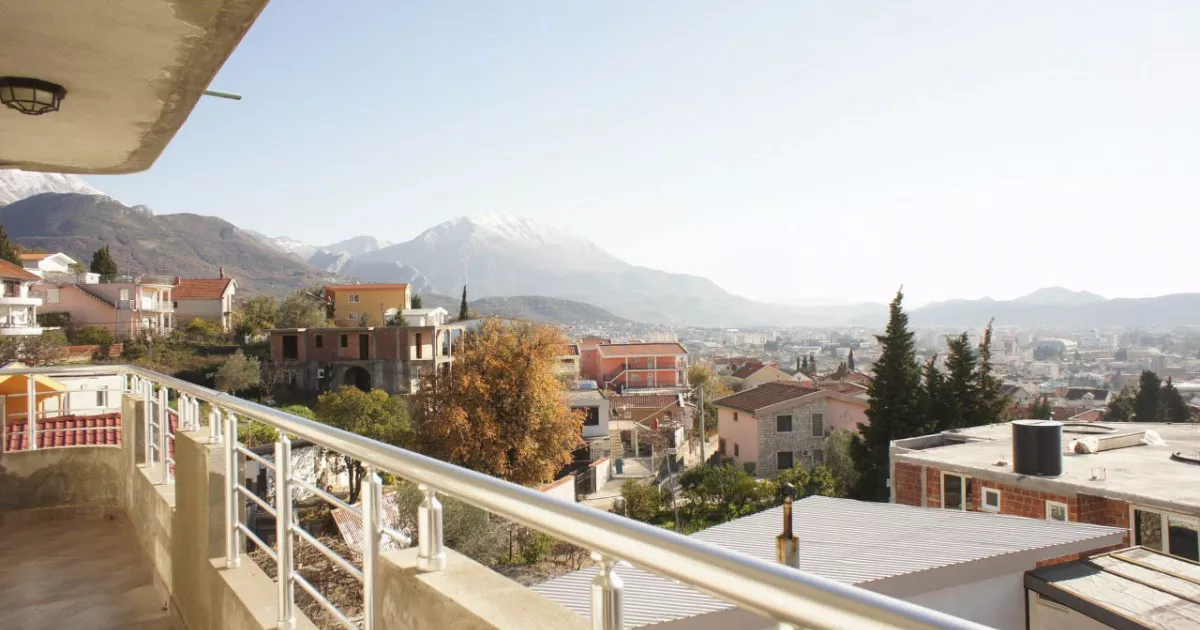 House with apartments near the sea, Susanj | Montenegro Prospects