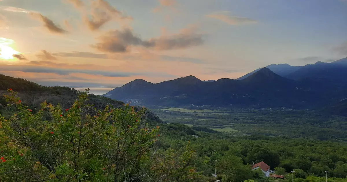 Large plot with a view of Skadar lake, Bar | Montenegro Prospects