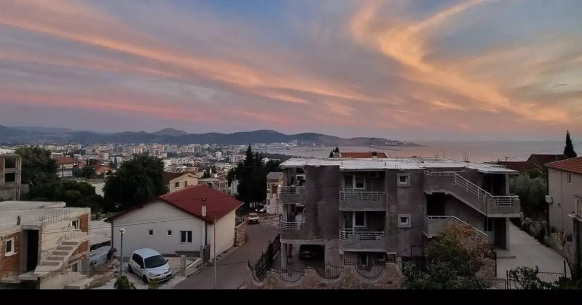 House with apartments near the sea, Susanj | Montenegro Prospects